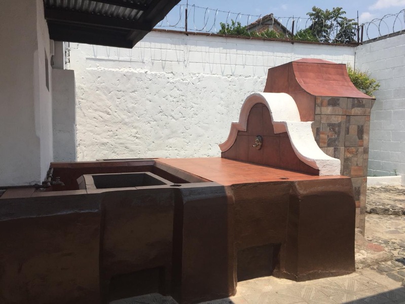 AR617 - Commercial Space - 7 Bedrooms